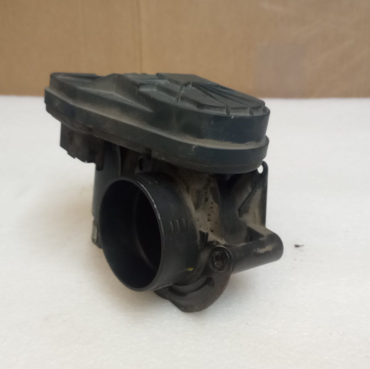 Bosch Spjeldhus / Gasspjeld Citroen Berlingo, C2, C4, Peugeot 206, 307 ...