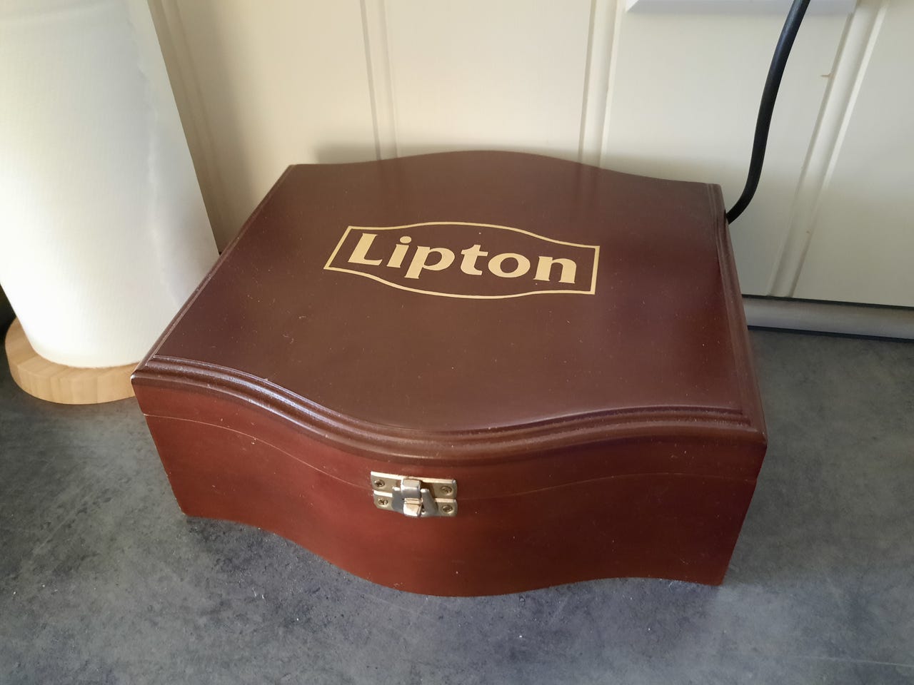 Veldig fin klassisk teboks fra Lipton ! | FINN-torget