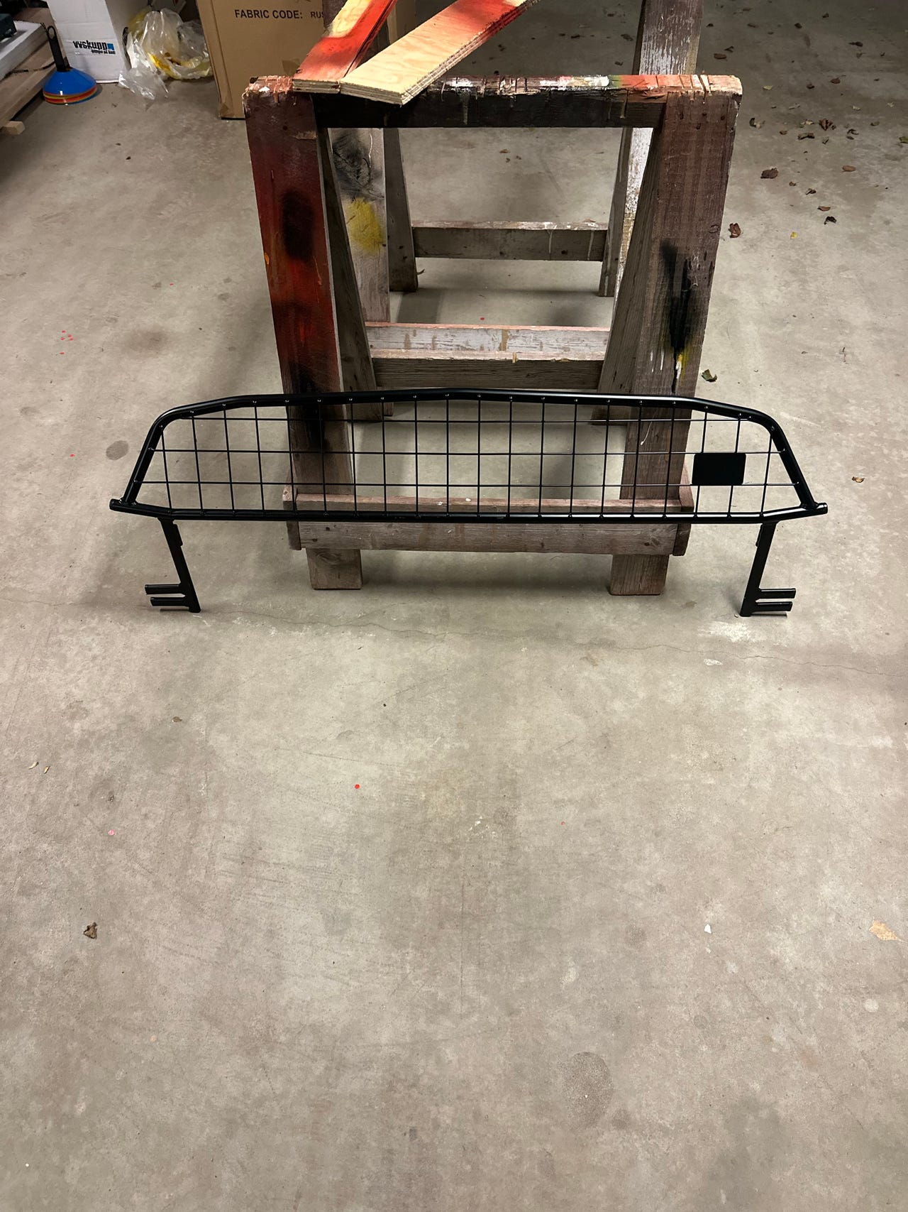 Hundegitter / Lastegitter til ID.4 | FINN-torget