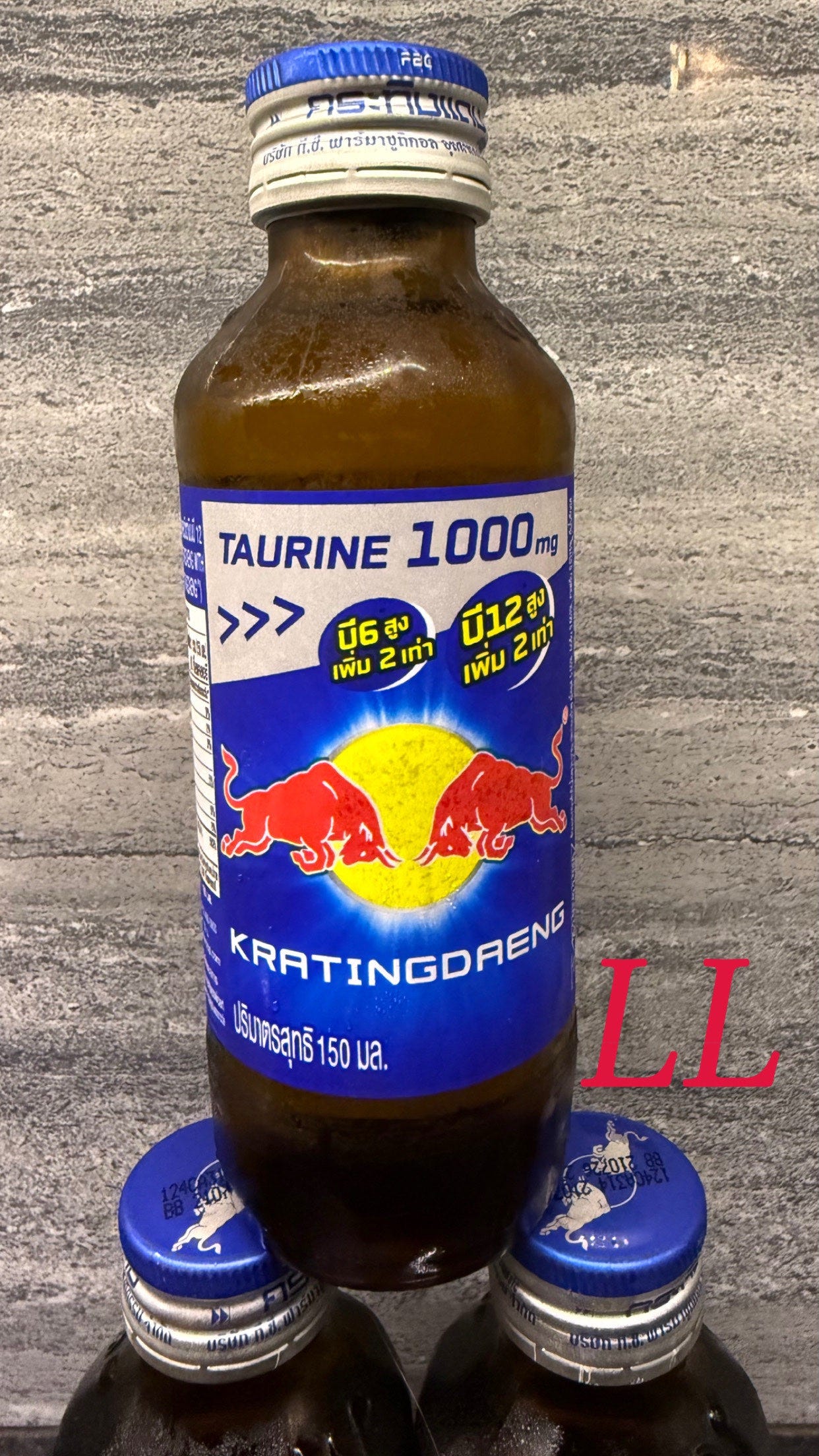 🐂Red Bull (Thailand) – Original på glassflaske! 🇹🇭⚡️ | FINN-torget