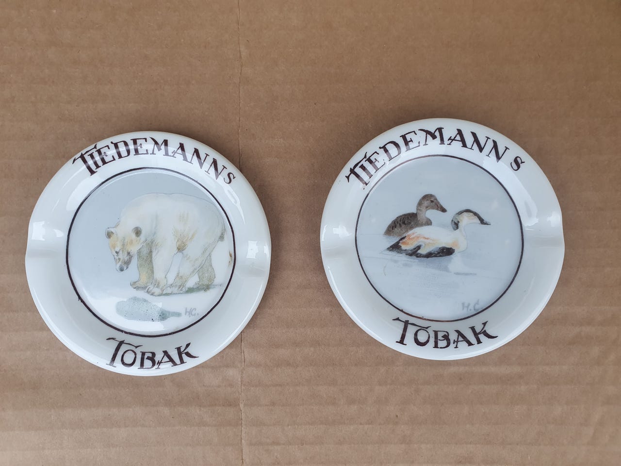 TIEDEMANNS TOBAKK. . ASKEBEGER. FAUNA SERIE NR. 1. . PORSGRUND PORELEN ...