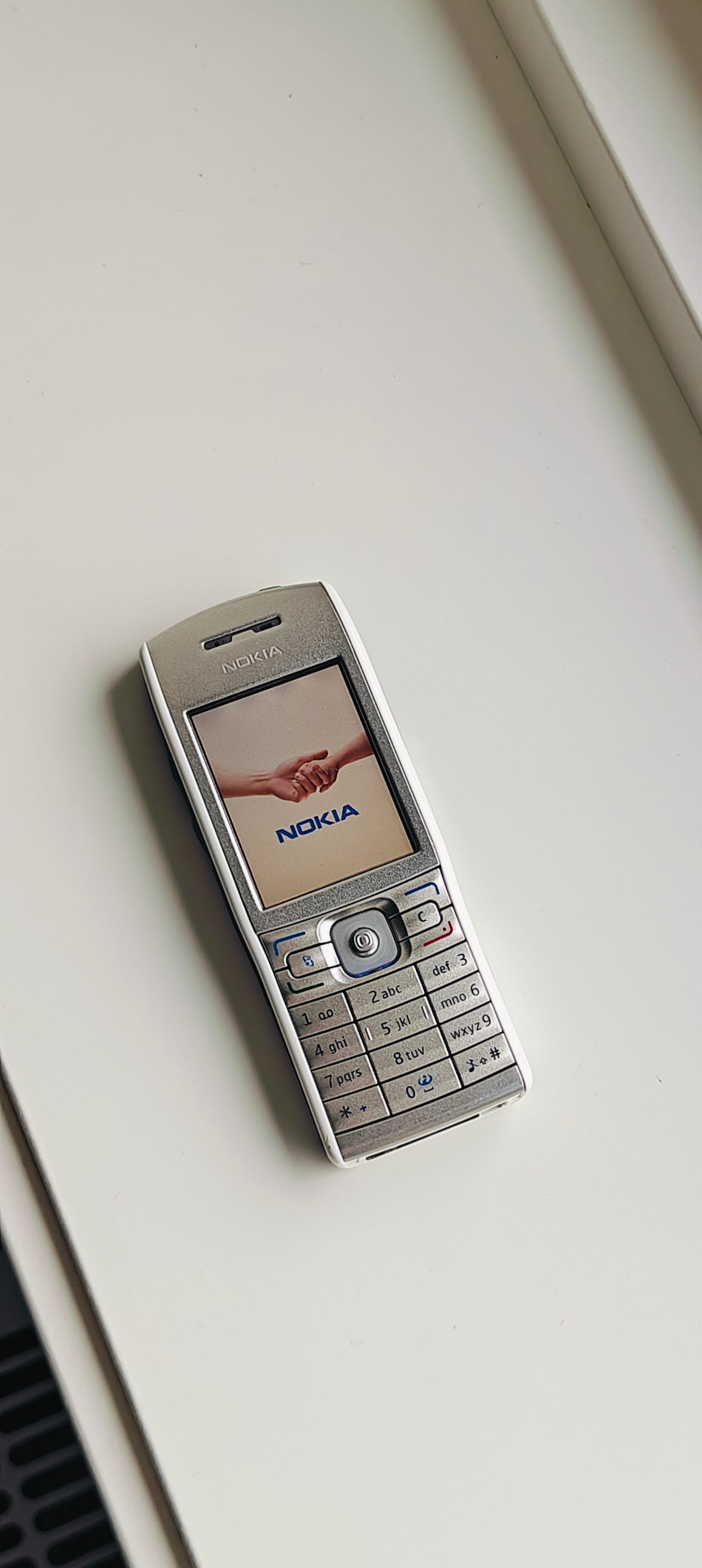 Forretningsfolkens hemmelige våpen på 2000-tallet» – Nokia E50 | FINN-torget