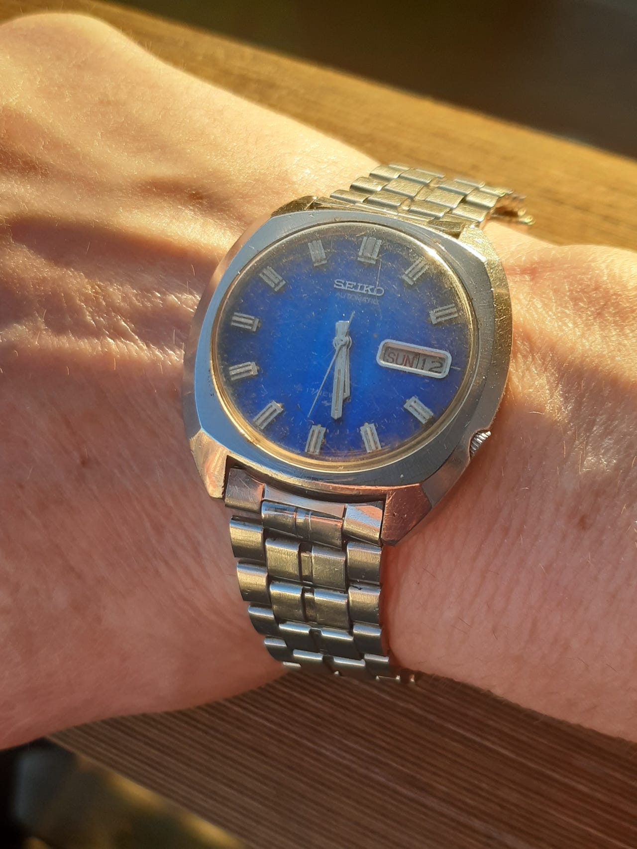 Seiko Automatic modell 7009-805LR fra mars 1977/87 . Caliber 7009A. Ø ...
