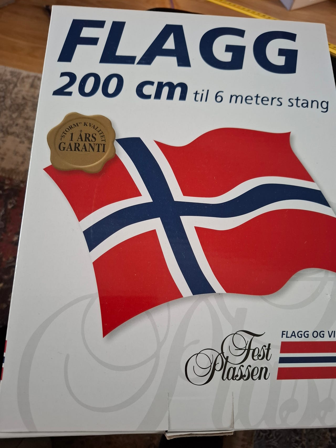 Festplassen Norsk Flagg 200 cm med 6 meters stang | FINN-torget