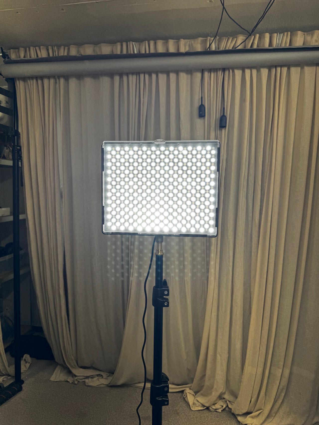 Aputure Amaran LED-panel H528w Bi-color videolys | FINN-torget