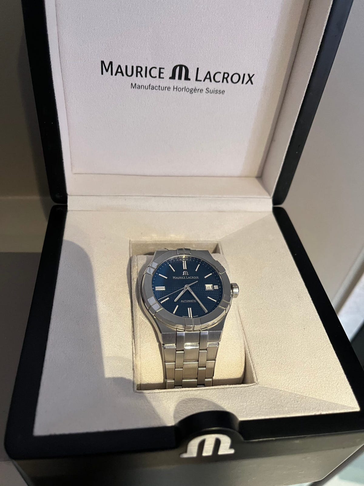 Maurice Lacroix Aikon 42mm Blå | FINN-torget