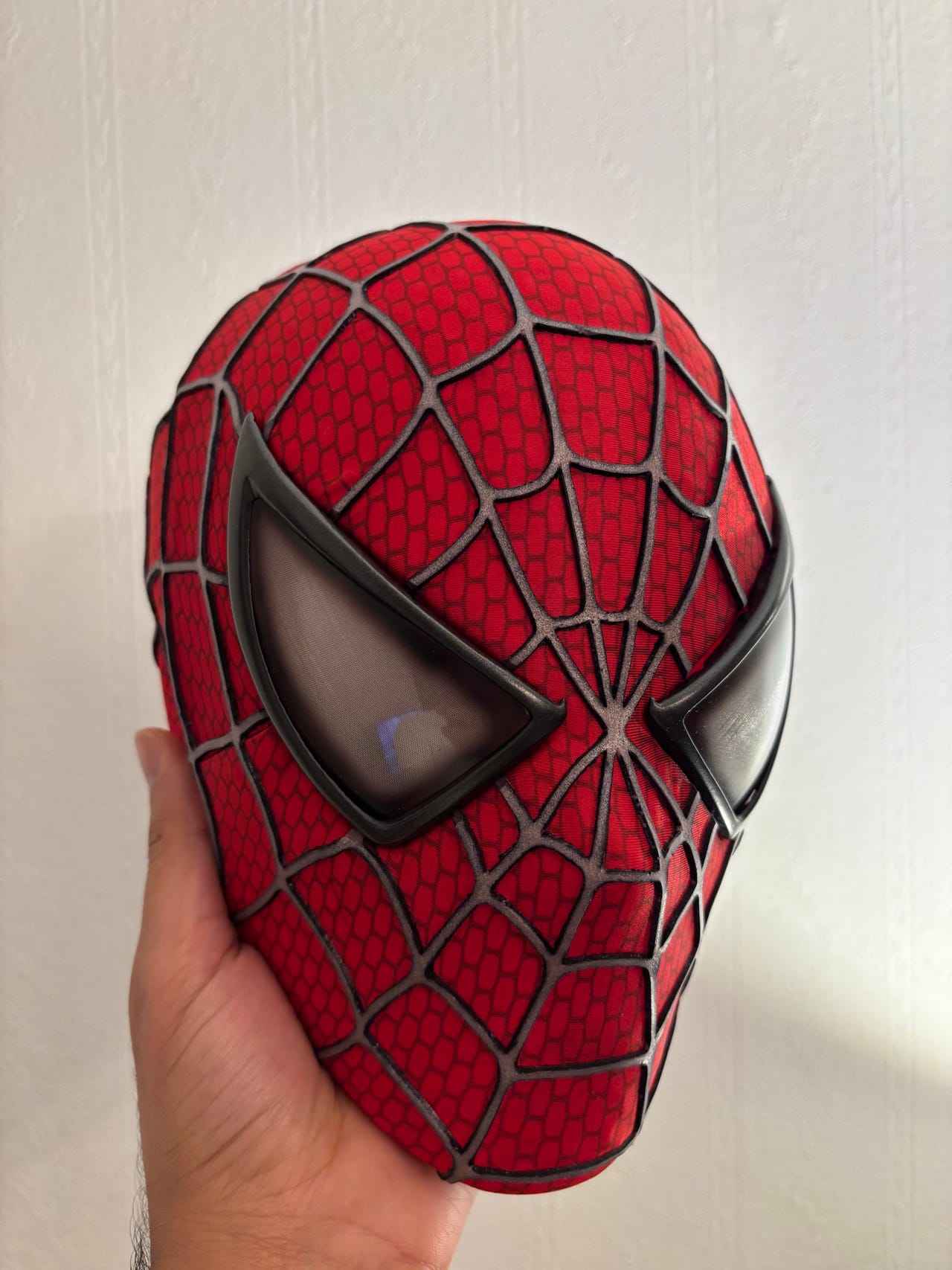 Svært realistiske Spider-Man-masker (Nesten ubrukt)🕷️🕸️ | FINN-torget