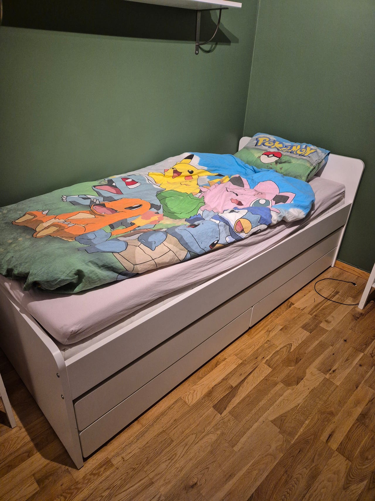 IKEA Uttrekkbar seng barn hvit | FINN-torget