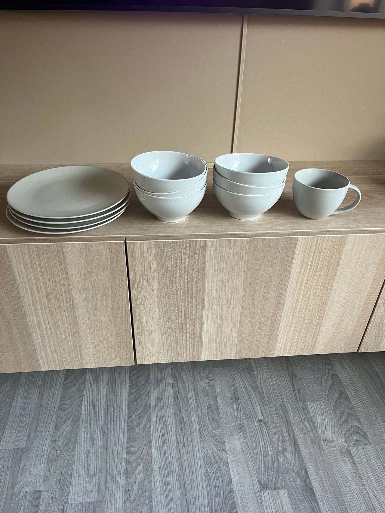 IKEA Servise 10 deler hvit keramikk + 1 stor kopp | FINN-torget