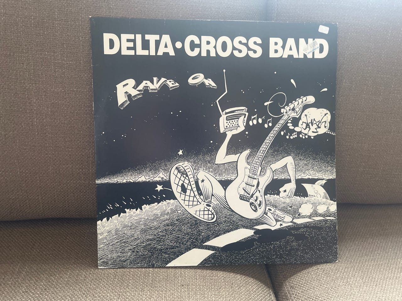 Delta Cross Band – Rave On | FINN-torget