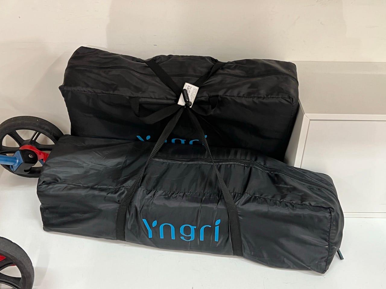 Yngri reiseseng med madrass | FINN-torget