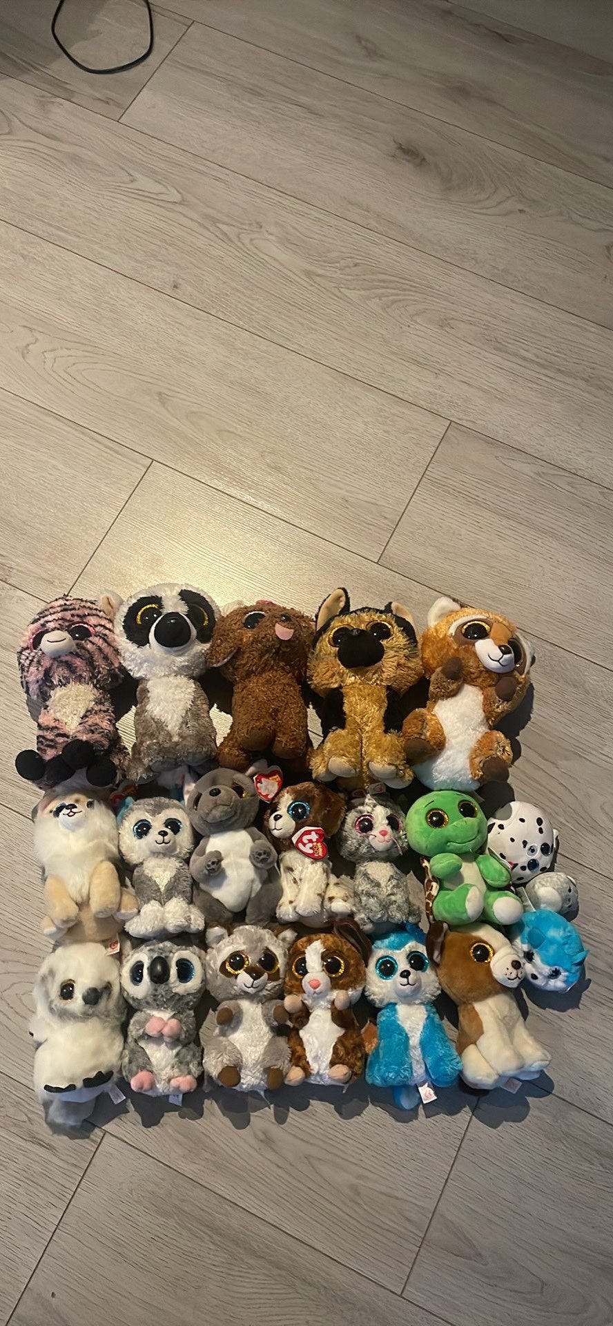 TY BAMSER | FINN-torget