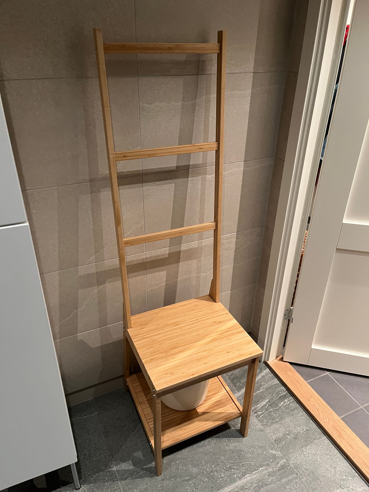 Rågrund baderomsstol | FINN-torget