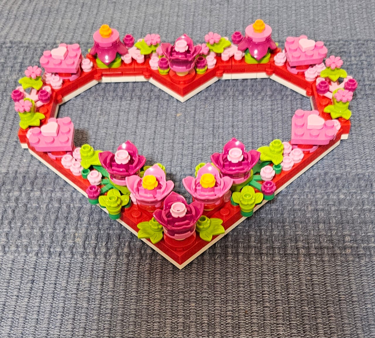 LEGO Blomster 40638 Hjertepynt (bygd én gang) | FINN-torget