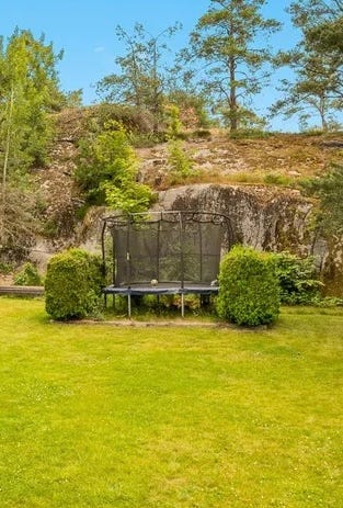 Stor Jumpking Oval Trampoline | FINN-torget