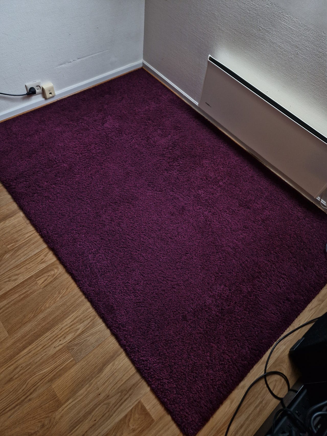 Ådum gulvteppe fra Ikea | FINN-torget