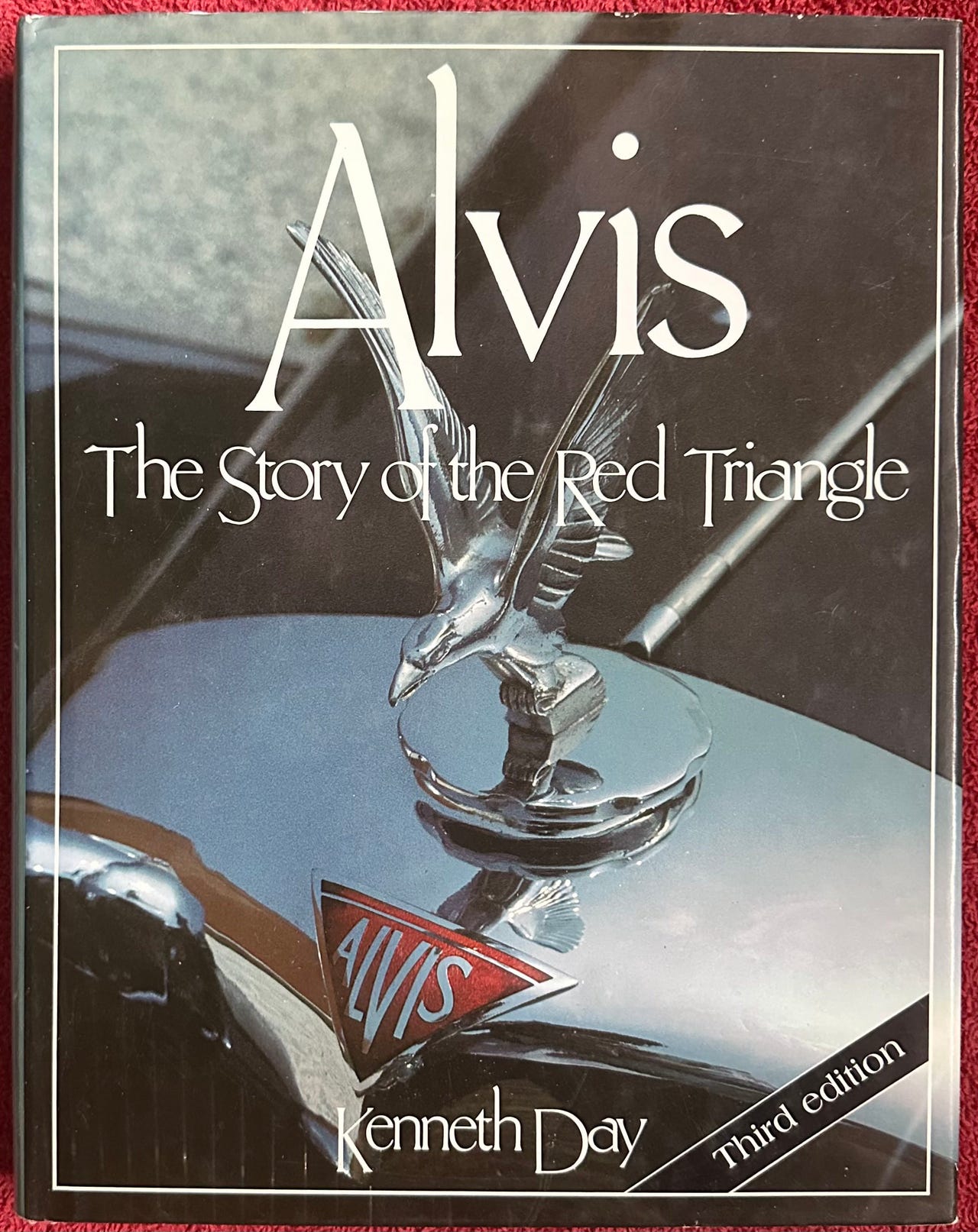 Kenneth Day: Alvis; The Story of the Red Triangle | FINN-torget