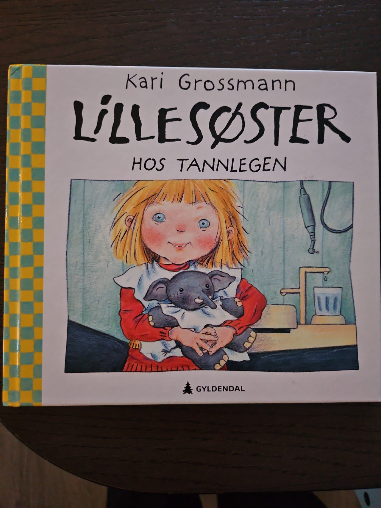 Lillesøster Hos Tannlegen Barnebok | FINN-torget