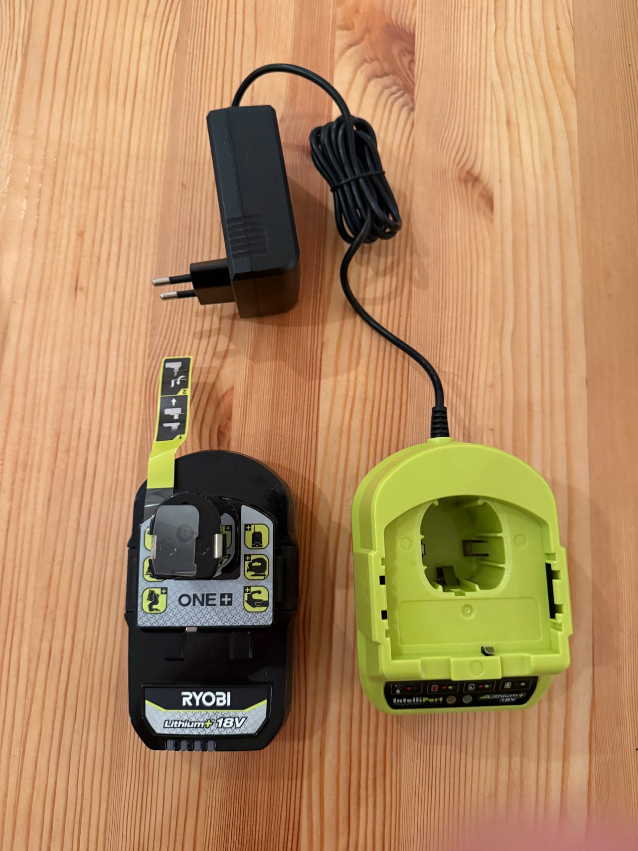 Ryobi 18V 2.0Ah batteri + lader – ubrukt | FINN-torget
