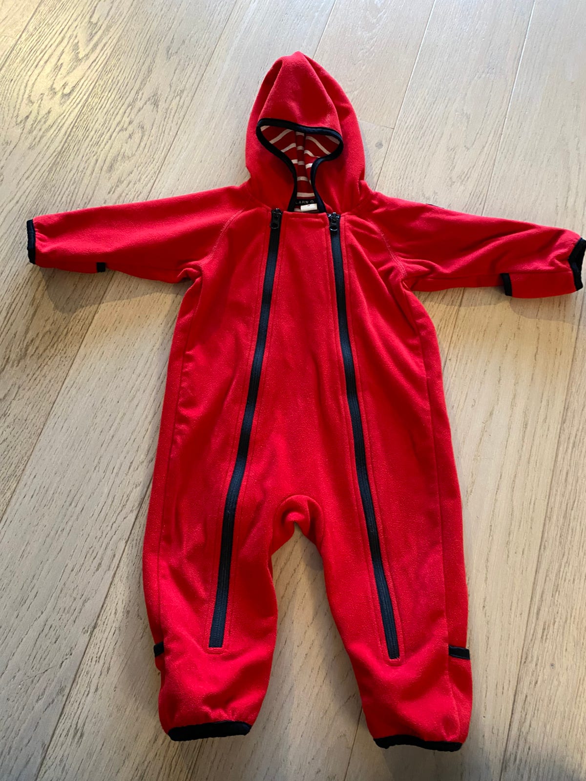 Polarn O. Pyret SKALLDRESS | FINN-torget