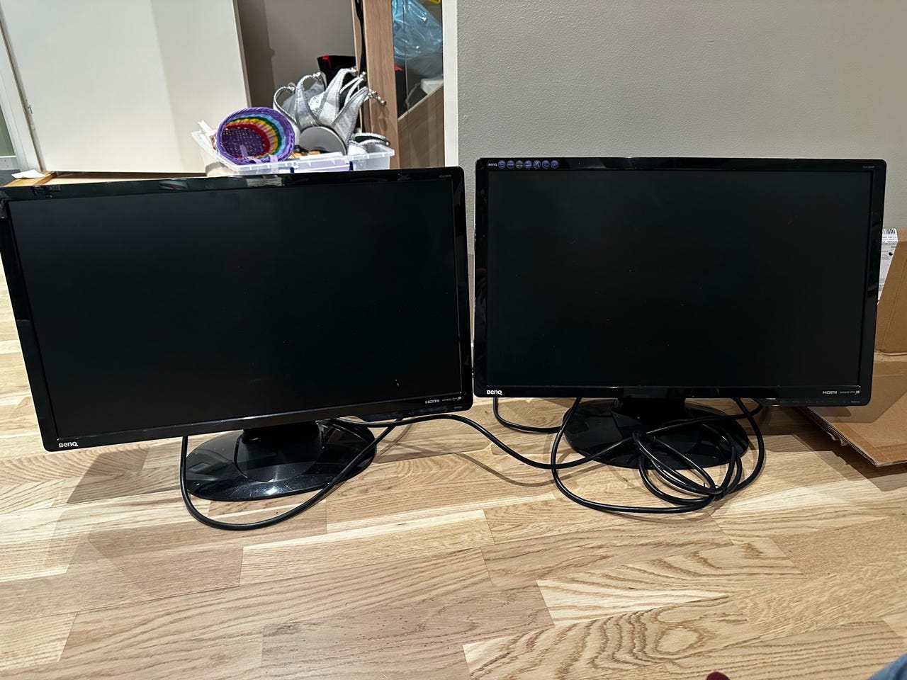 To HD BENQ G2420HD 24 tommers skjerm | FINN-torget