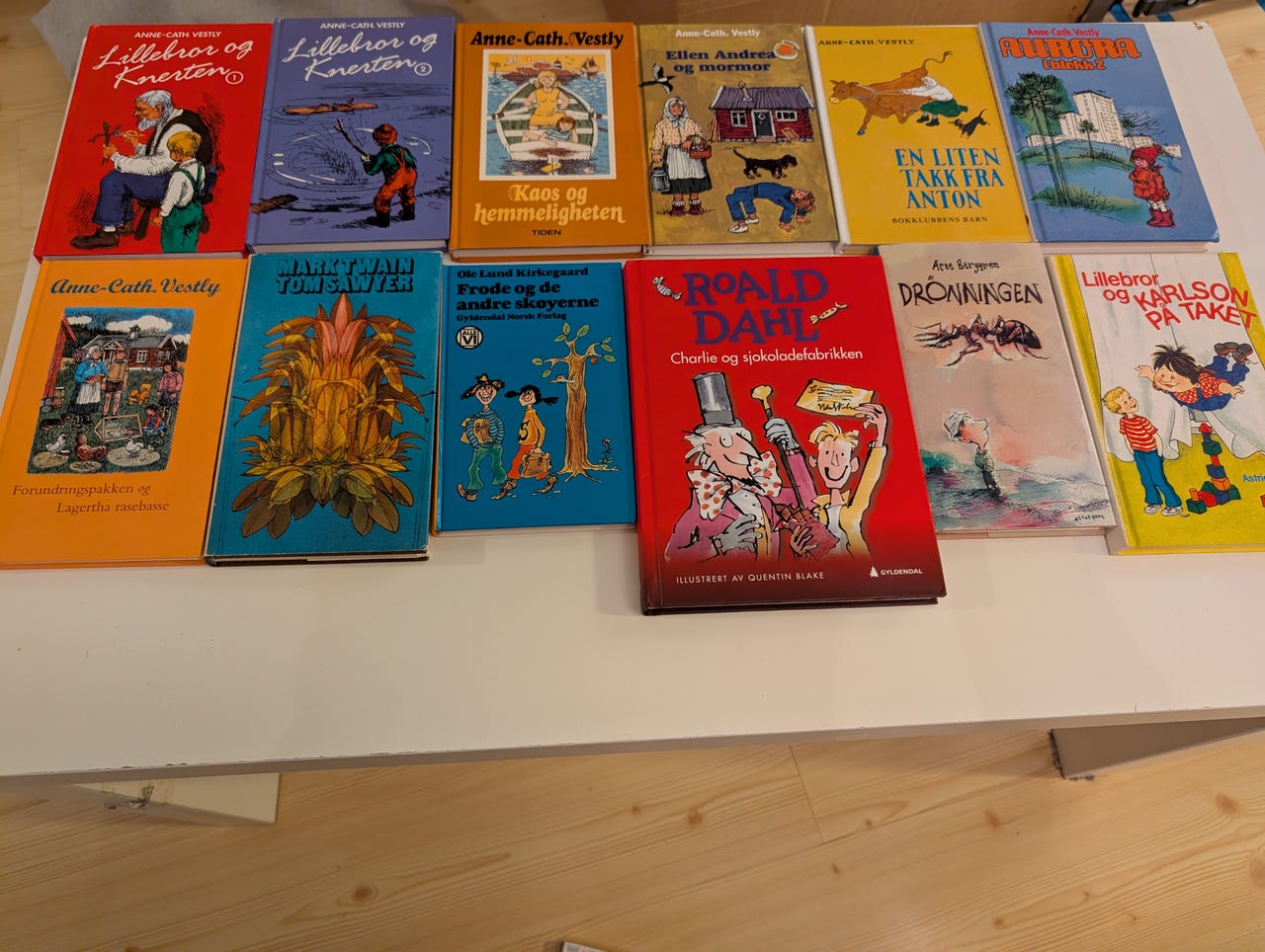 Diverse barnebøker, 25 kr stk | FINN-torget