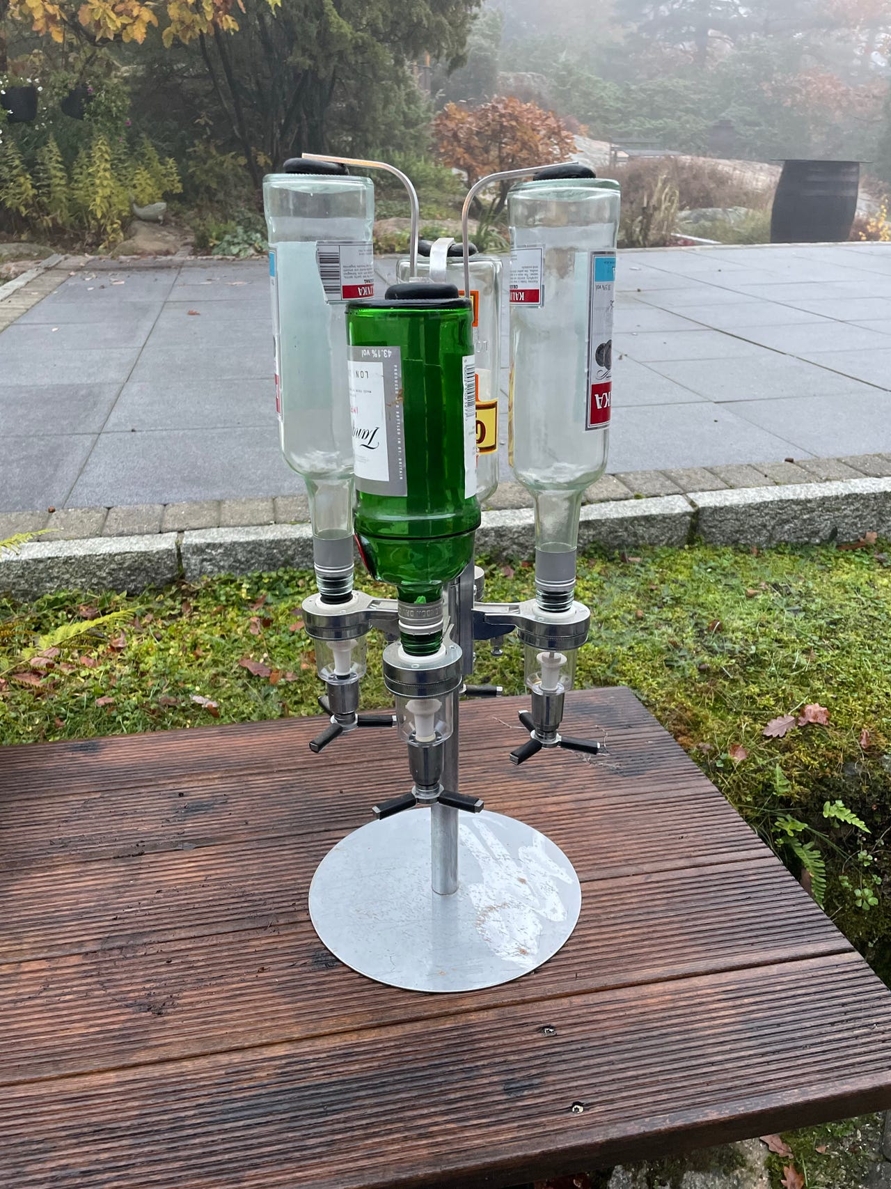 Bar dispenser for 4 flasker kr 100 | FINN-torget