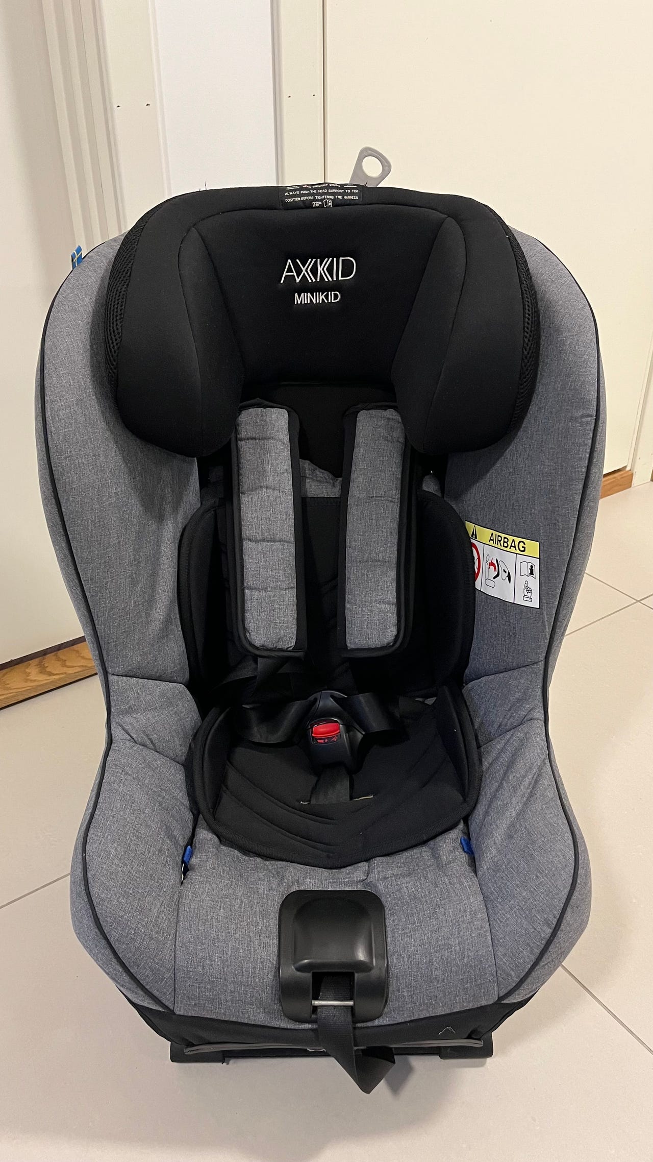 Mini Axkid bilstol 0-25kg | FINN-torget
