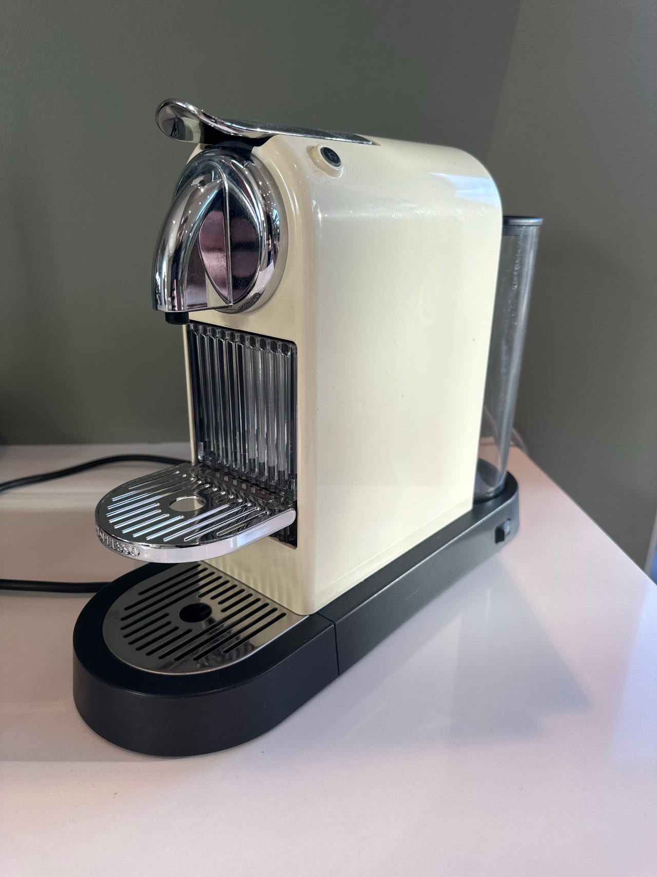 Nespresso Citiz Kapselkaffemaskin Beige | FINN-torget