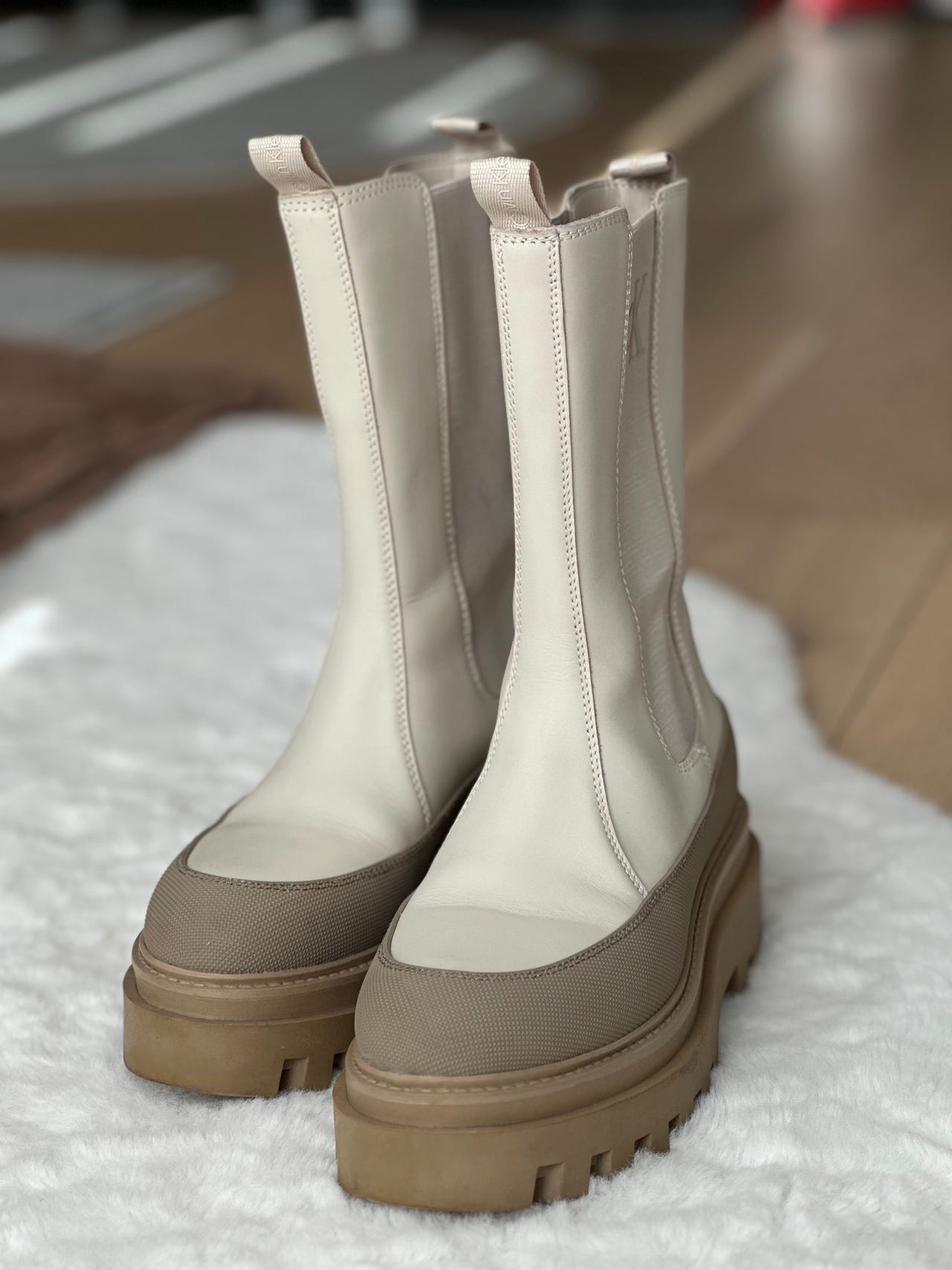 Calvin Klein boots | FINN-torget