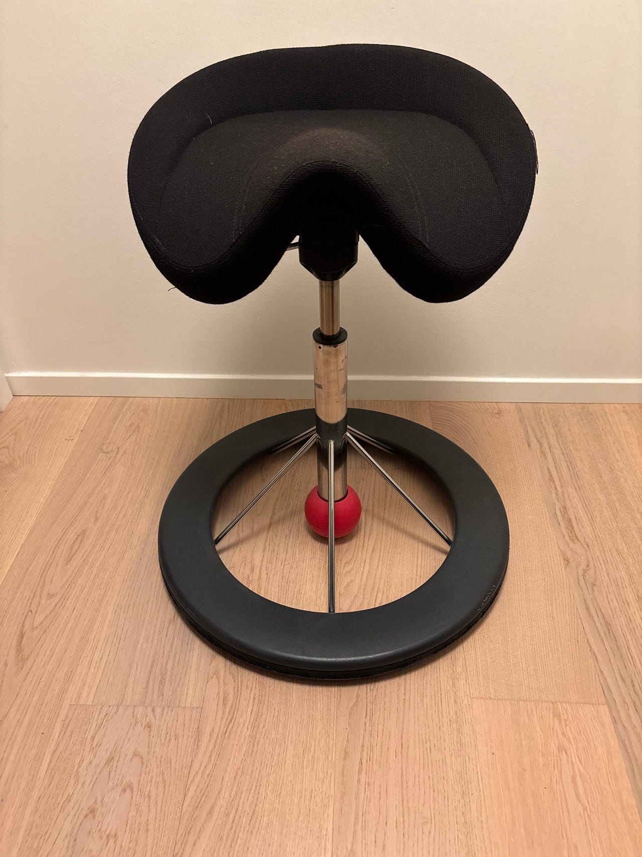 Strøken kontorstol backapp smart | FINN-torget