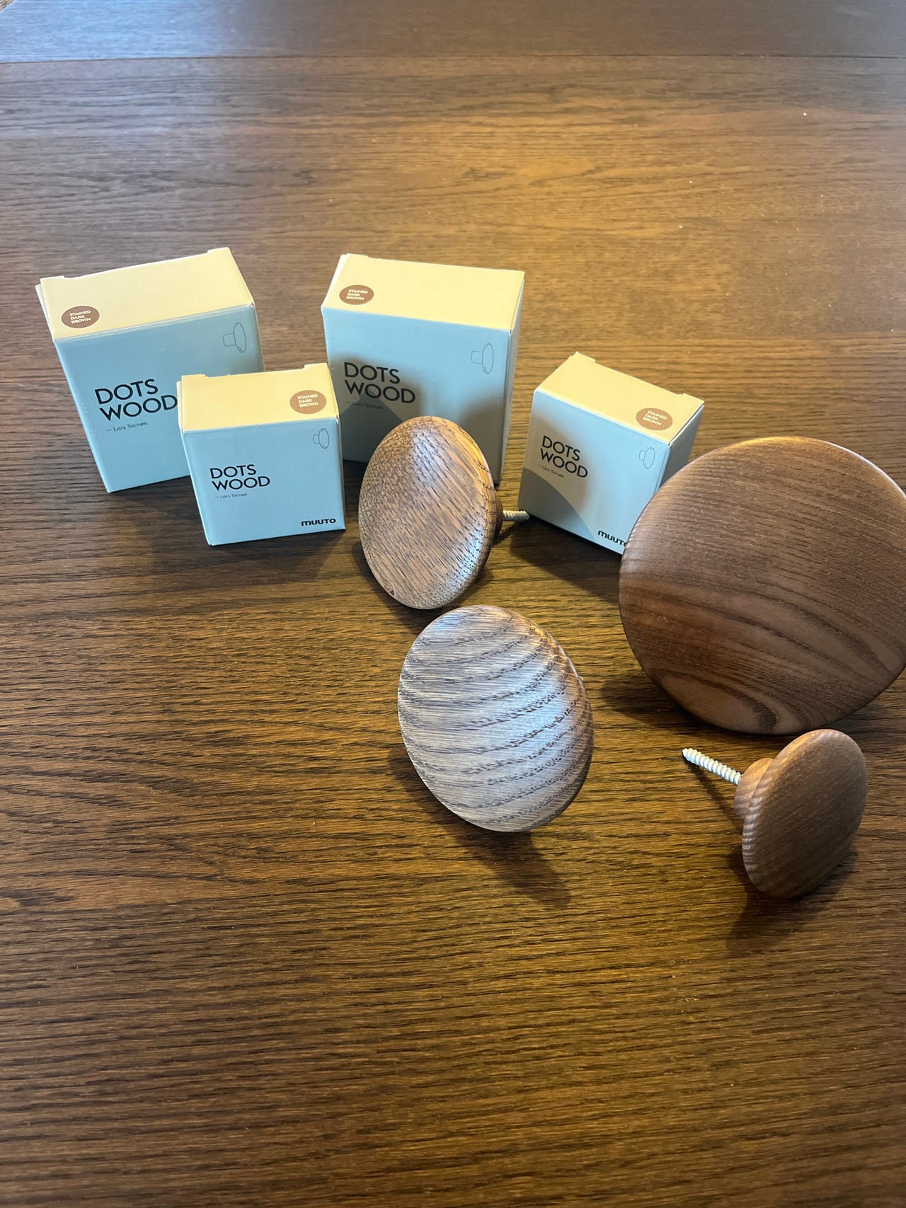 MUUTO Dots Wood i diverse størrelser | FINN-torget