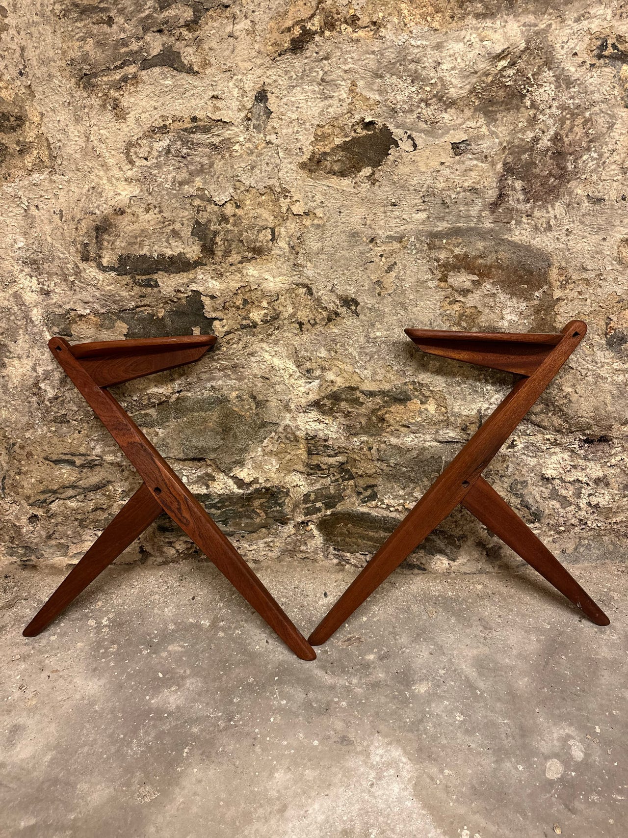 Teak stolben x2 (pusset og oljet) | FINN-torget