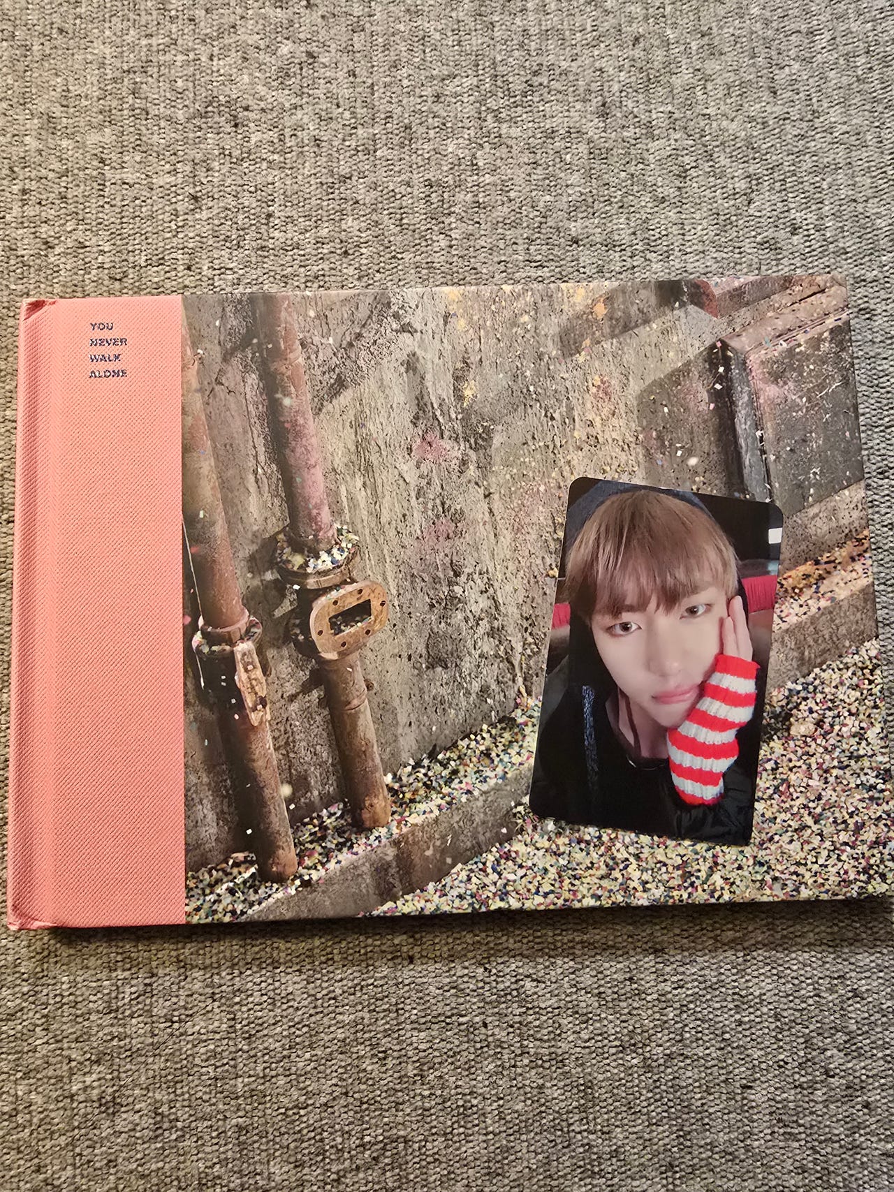 BTS YNWA album | FINN-torget