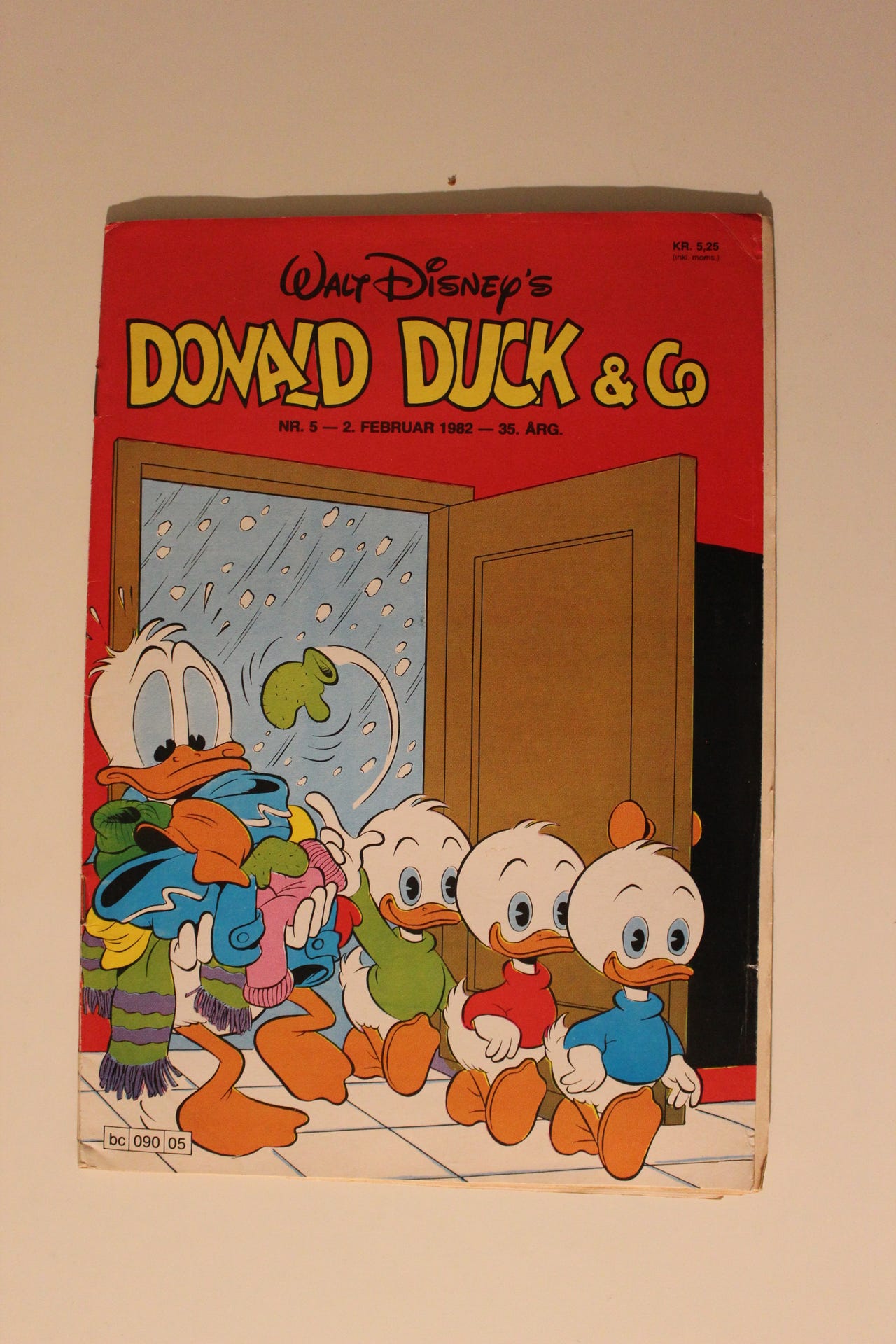 Donald Duck 1982 nr 5 med Donald Ducks hopp VM spill 1982 | FINN-torget