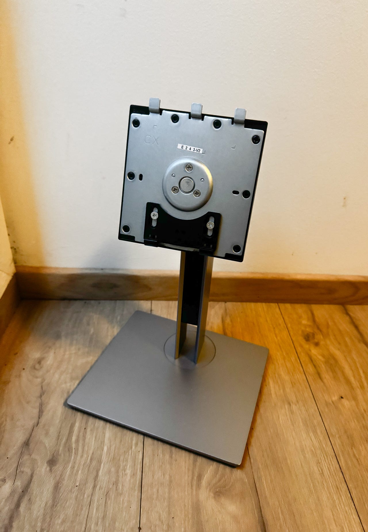Monitor stand base Skjermstativ HP EliteDisplay E233 | FINN-torget