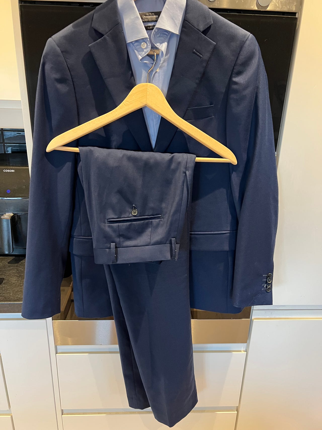 Flott dress til ung mann | FINN-torget