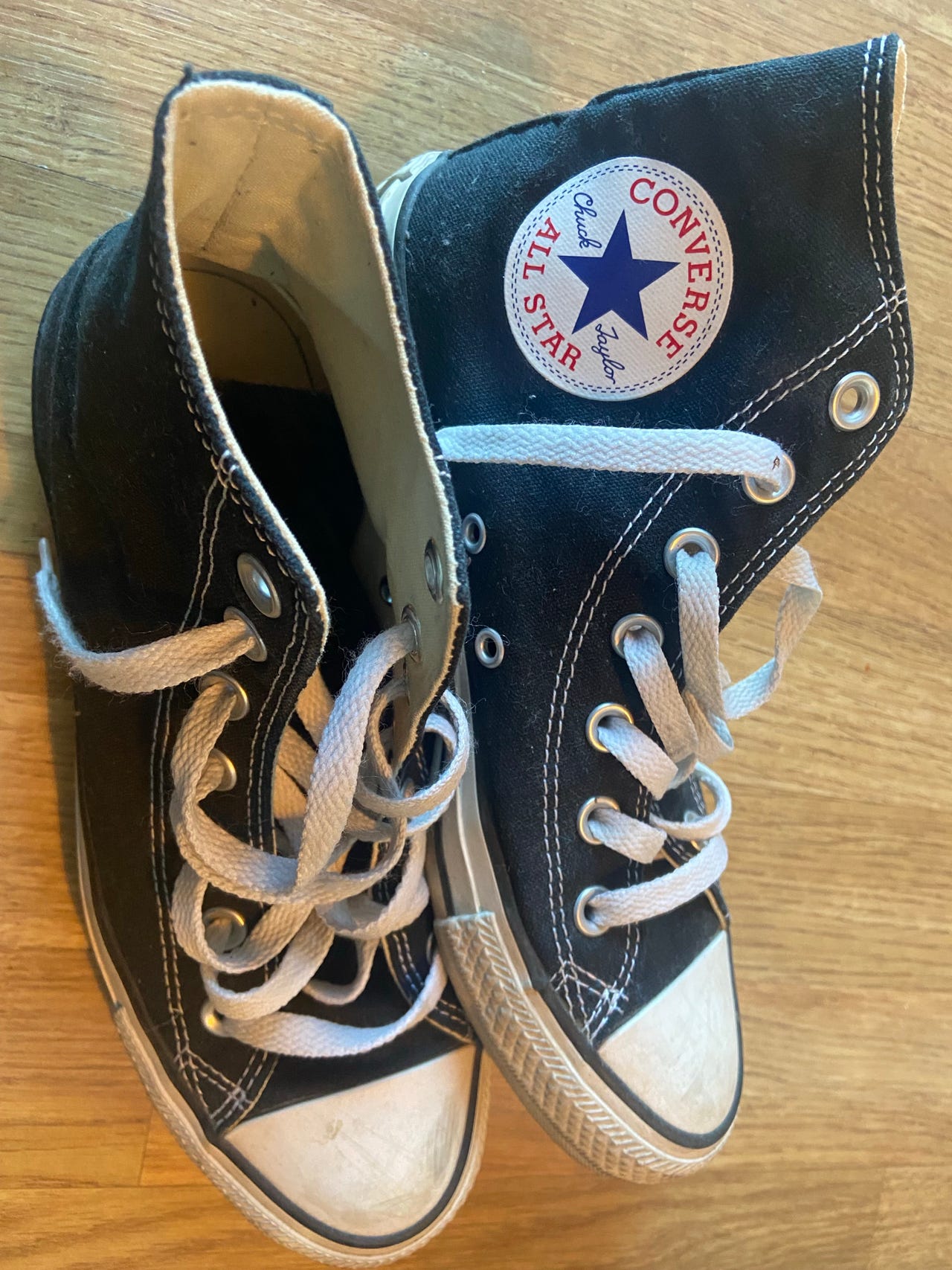 Converse Sneakers Joggesko Svart Størrelse 37,5 | FINN-torget