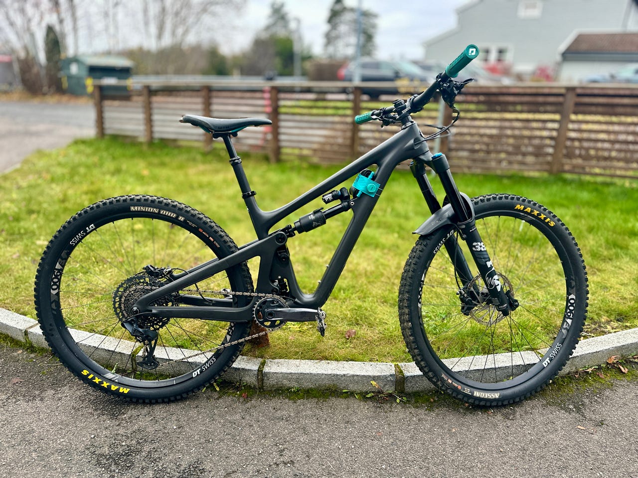 Yeti SB150 C2 2021 str M - svart - stisykkel HØSTSALG | FINN-torget