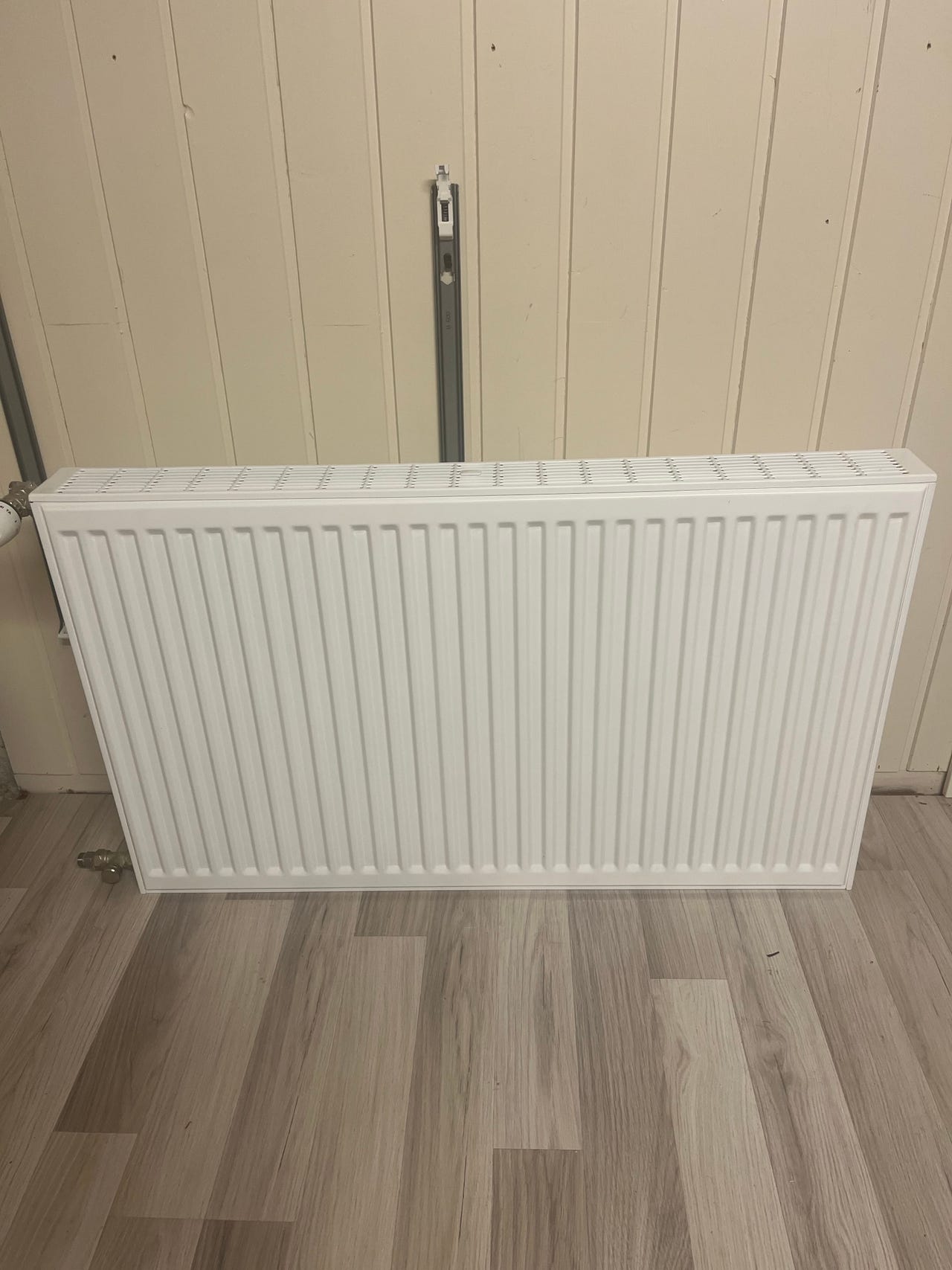 Radiator 60x100 cm Hvit | FINN-torget