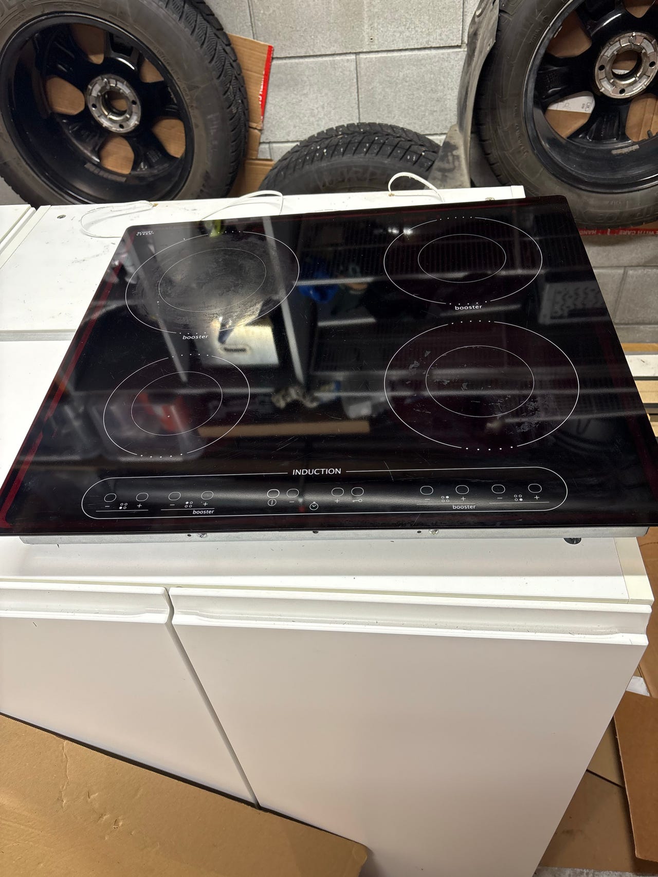 Platetopp induksjon fra Ikea by Whirlpool | FINN-torget