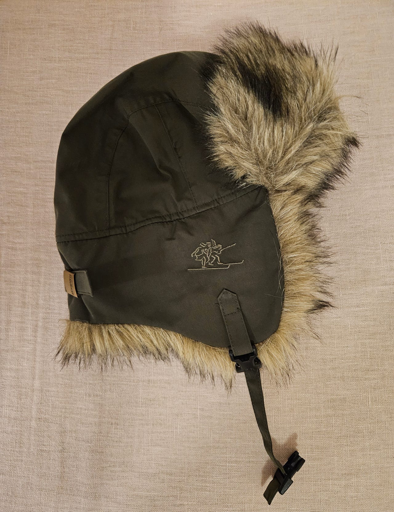 Bergans fur hat str.56 | FINN-torget