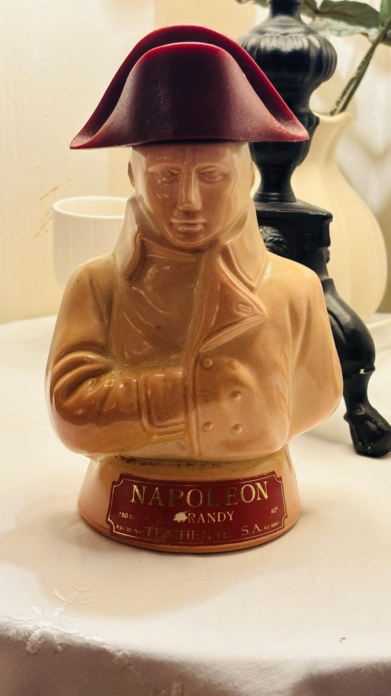 Vintage Napoleon Brandy-figurflaske – tom | FINN-torget