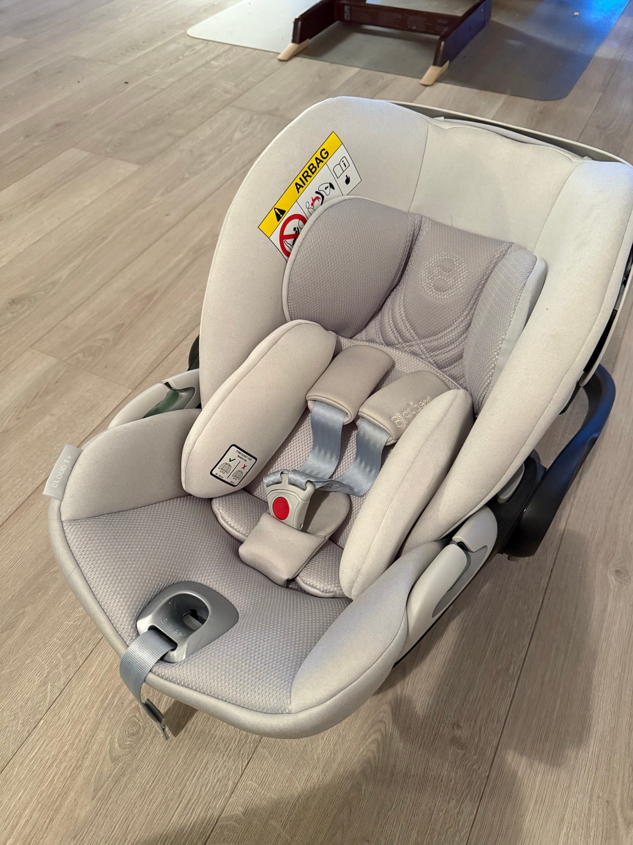 Bilstol, Cybex, Cloud T i-Size Plus, Platinum White | FINN-torget
