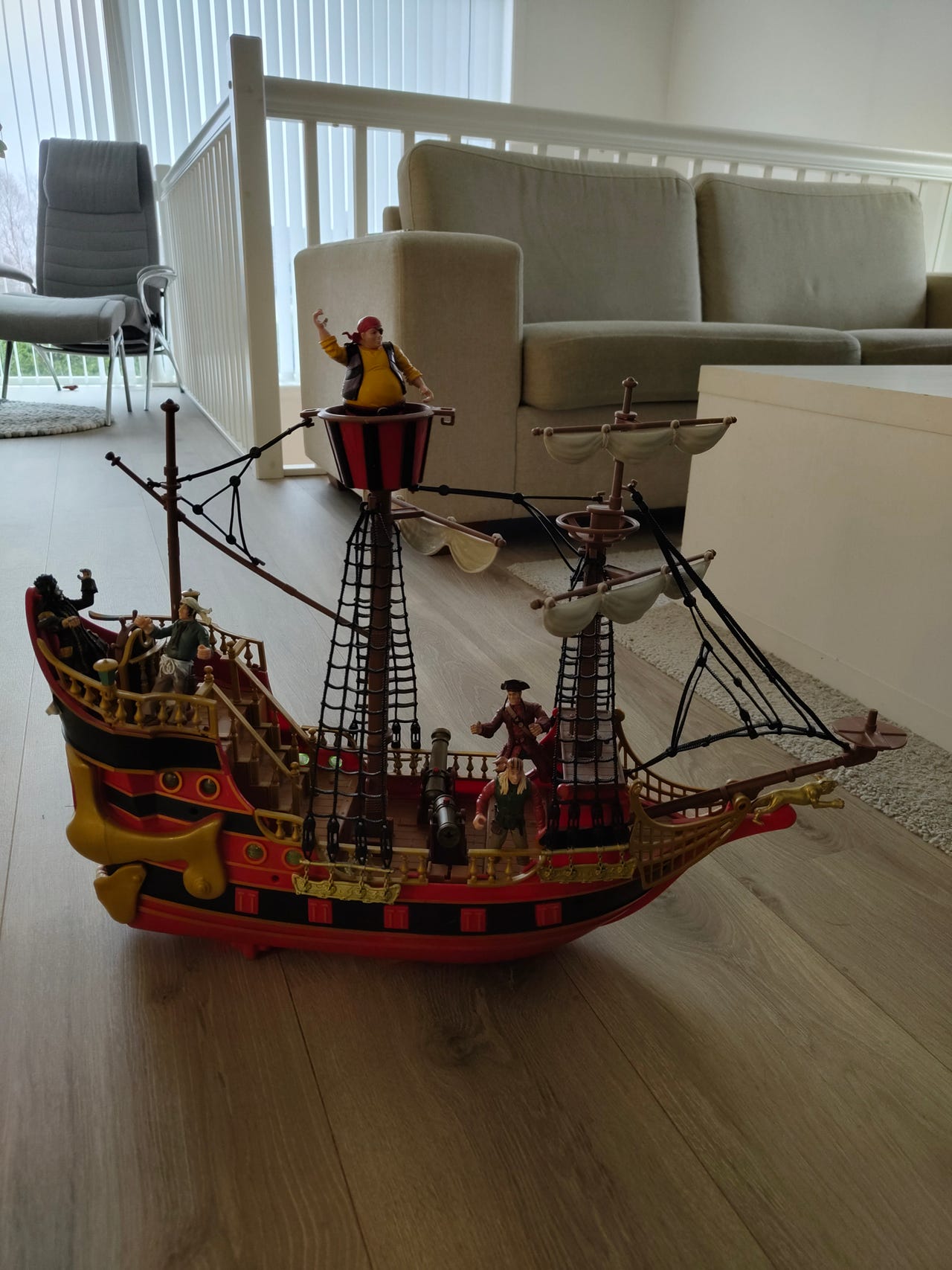 Den sorte dame - kaptein Sabeltann | FINN-torget