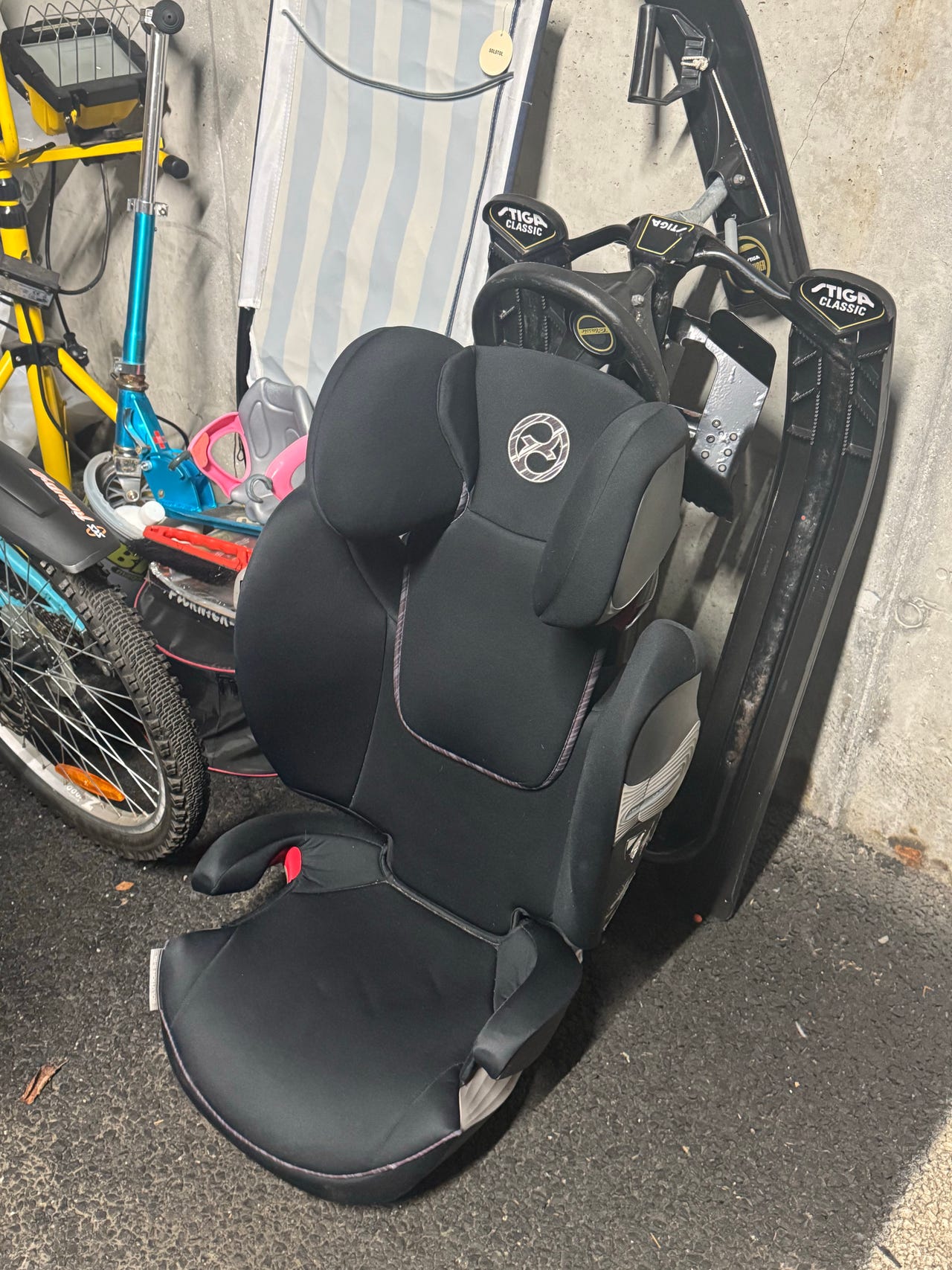 CYBEX solution Sfix Barnesete svart | FINN-torget