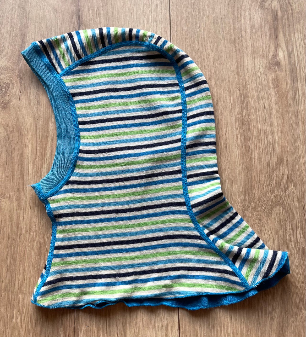 Pierre Robert merinoull balaclava barn flerfarget | FINN-torget