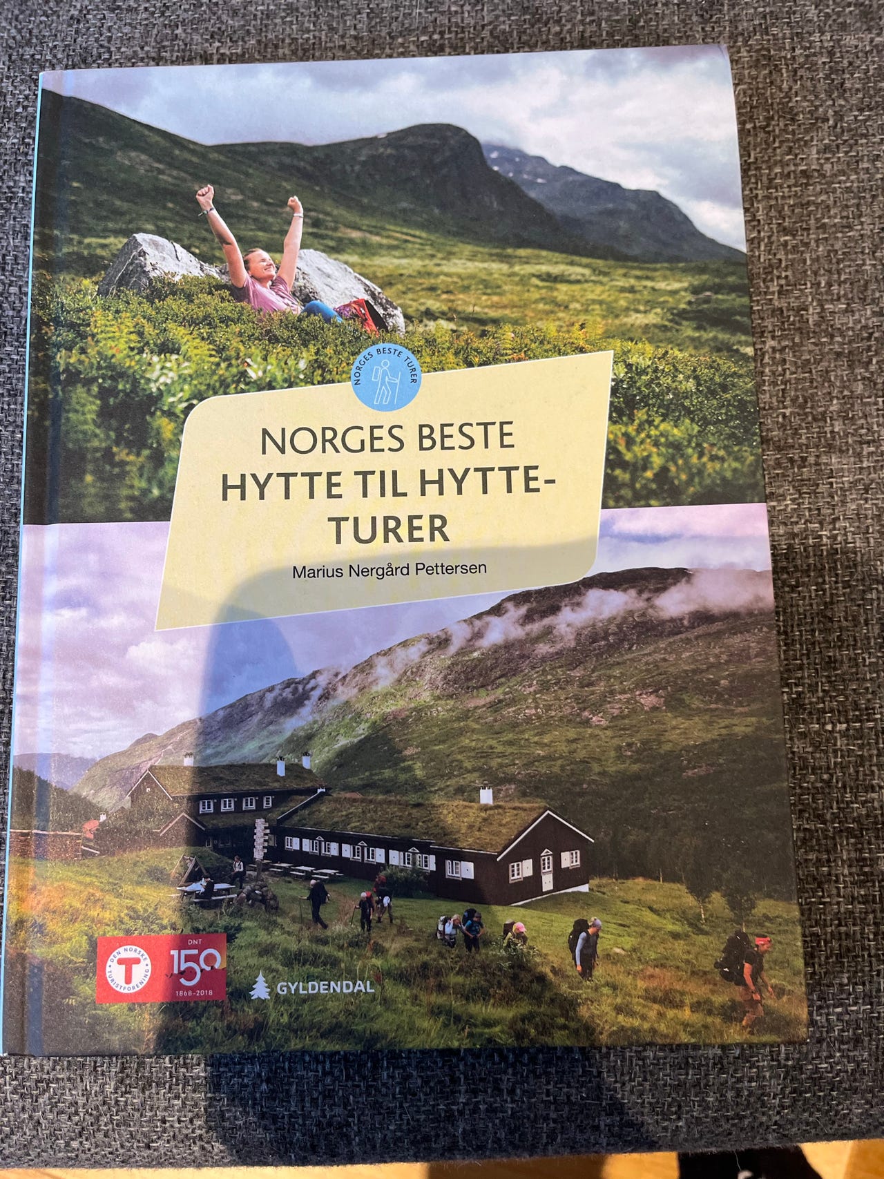 Gyldendal Norges beste hytte til hytte-turer Bok | FINN-torget