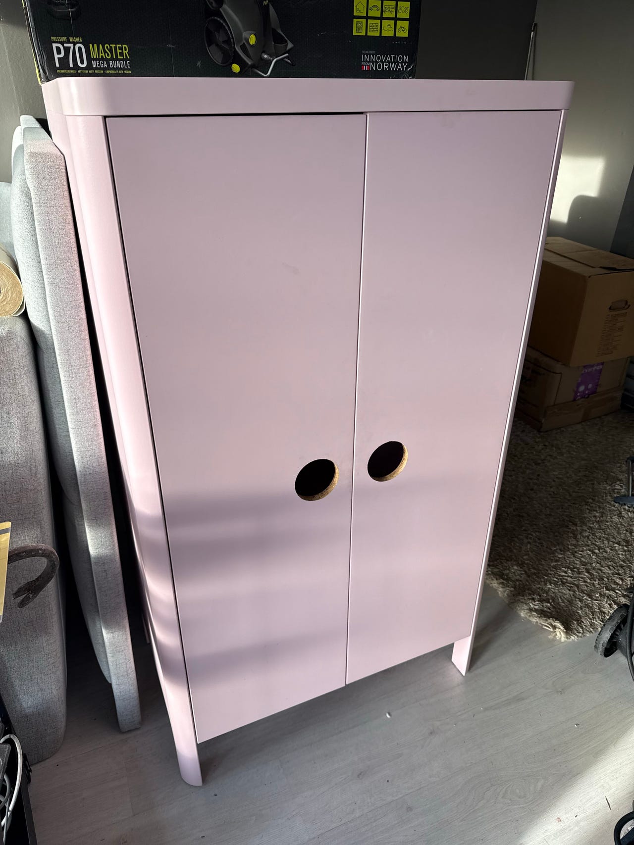 Fint skap. Perfekt i barnerom | FINN-torget