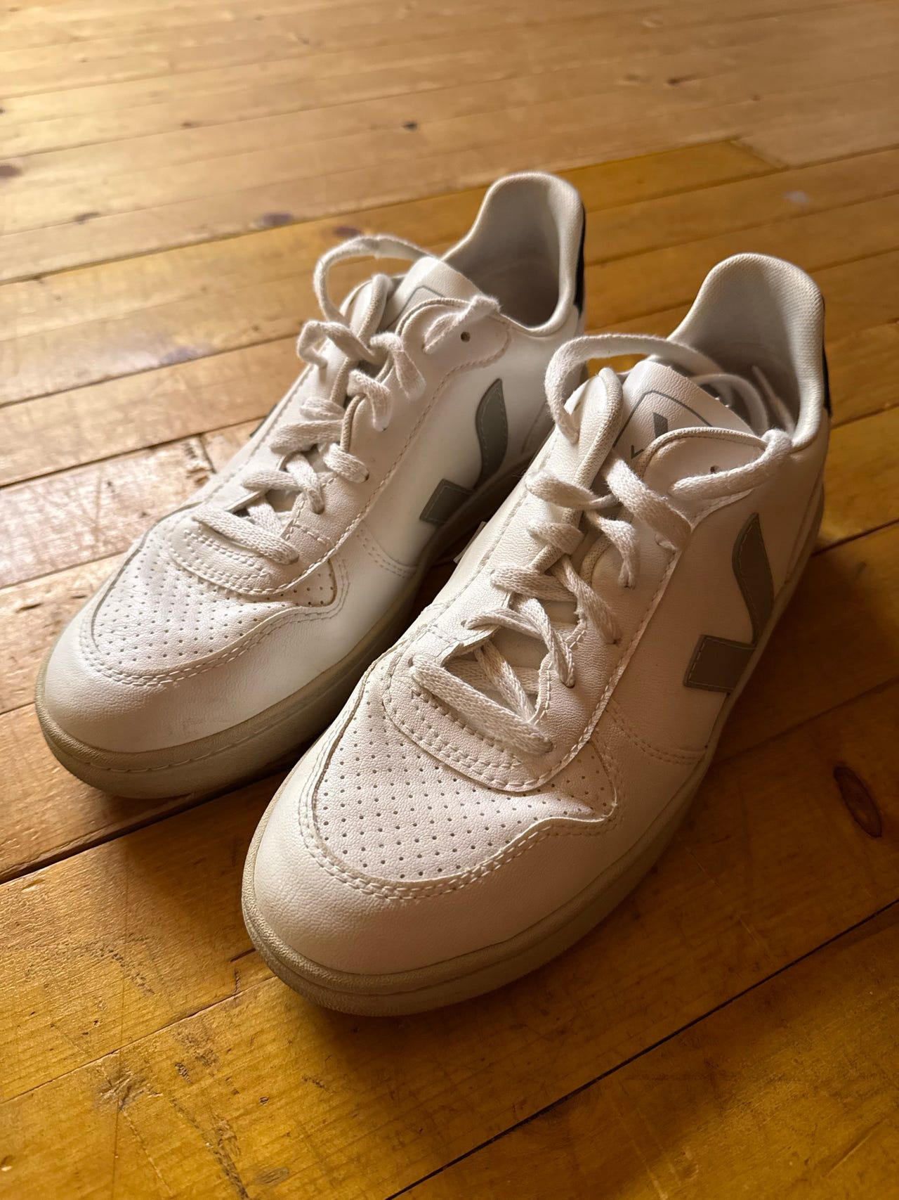 Veja Sneakers joggesko hvit størrelse 41 | FINN-torget